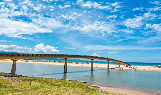 Tour đi Đài Loan khám phá bãi biển đẹp Fulong