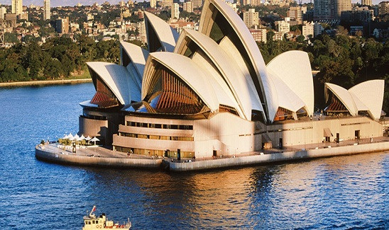 Du lịch ÚC đừng bỏ qua khoảnh khắc đẹp nhất của Opera House